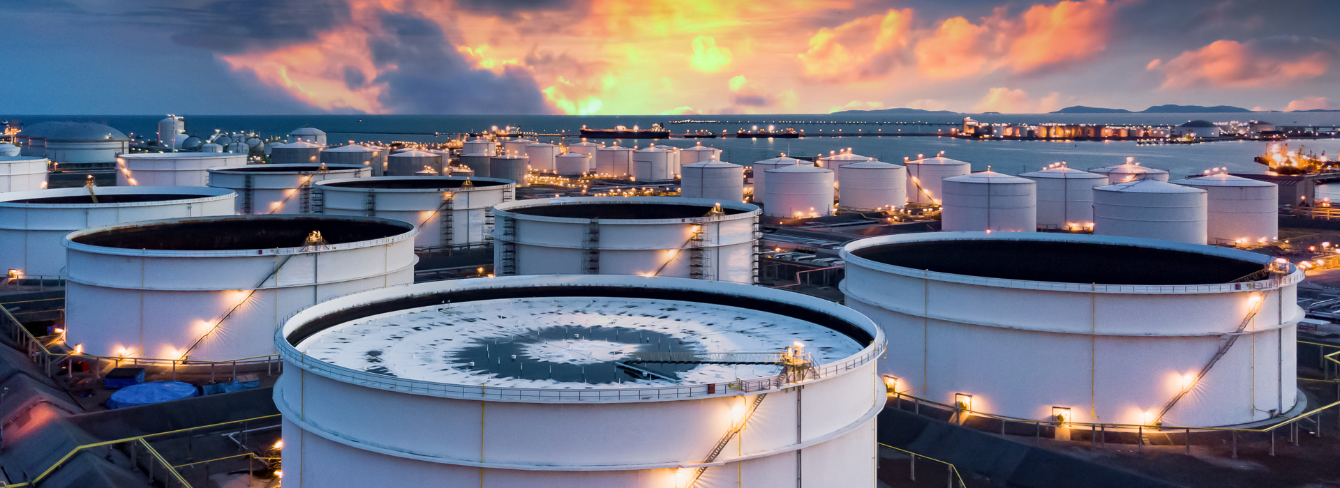 Oil and Gas Storage Tank Services in Dubai, UAE | Al Baraa LLC